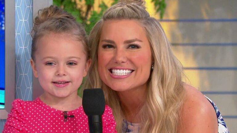 Meet Rachel Reynolds Daughter Ruby Rey Dellucci, How Old Is Rachel ...