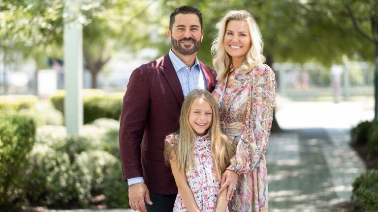 Rachel Reynolds Husband: Is Rachel Reynolds Married? Meet Partner David ...